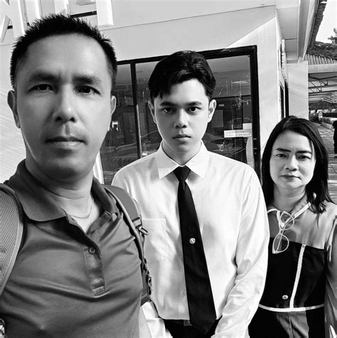 ตู่ ขอขอบพระคุณ พตอ รณภณ วัฒนะกรทวี ผกก 2 กองบังคับการตำรวจท่องเที่ยว 3 มอบเกียรติบัตรและ