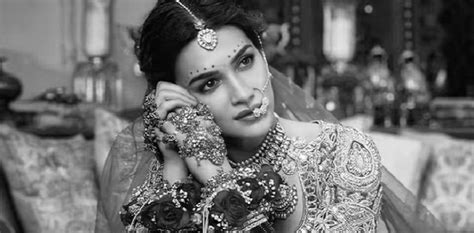 Kriti Sanon Begins Prep For Meena Kumari Biopic Deets