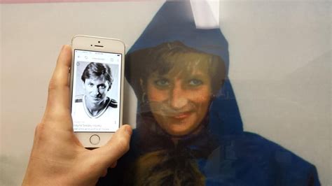 Wayne Gretzky Looks A Lot Like Princess Diana Rmildlyinteresting