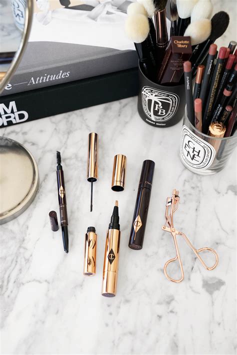 Charlotte Tilbury The Supermodel Brow Lift Kit Review The Beauty Look