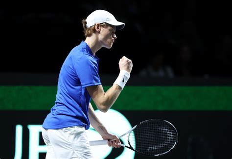 Coppa Davis Litalia è Ancora Viva Sinner Annulla 3 Match Point E Supera Djokovic