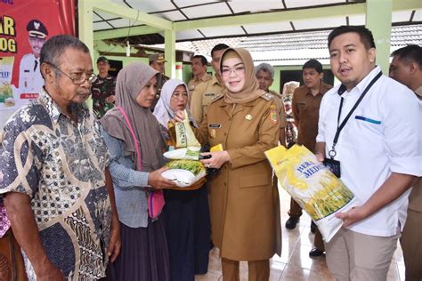 Operasi Pasar Beras Medium Berlanjut Di Desa Tanjung Kecamatan Nguter Bagian Protokol Dan