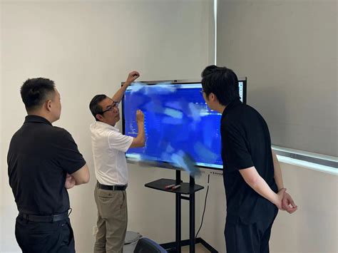 宁德时代联合创始人黄世霖接待昕感团队