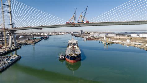 Gallery Harbor Bridge Project