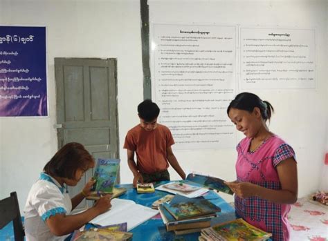 ကျိန္တလီမြို့တွင် စာဖတ်ရှိန်မြှင့်တင်ရေး Mobile Library စနစ်ဖြင့် စာအုပ