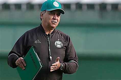Fluminense anuncia a contratação de novo treinador Fluminense