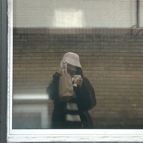 ️ Mia English 2 맞장구치기 영어로 대화하다 보면 의외로 막히는 부분이 바로 적절한 리액션을 하는 것이다 특히
