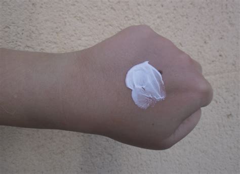 Cosmética en Acción Radiance Rejuvenate de RoC una crema que ilumina