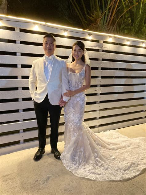 黃心穎泥鯭結婚丨黃心穎低胸吊帶婚紗出自以色列品牌 慳家入手減價貨 閃爆鑽戒搶fo 事事如意生活網站