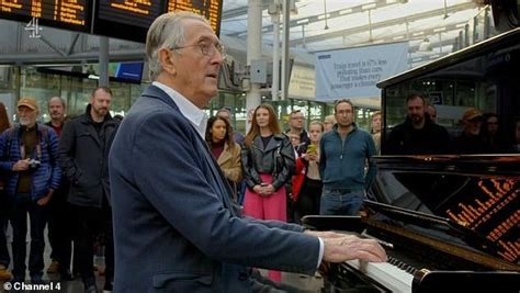 Audience Left In Tears As Man With Dementia Shares Heartbreaking Battle