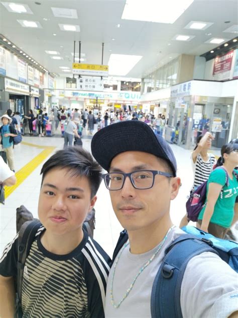 森美送大仔到英國留學共花300萬港元 成績⼤躍進自律性提高相當值得 星島日報