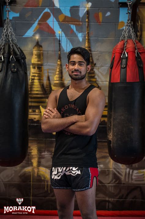 Muay Thai Expert Trainers Morakot Muaythai Gym