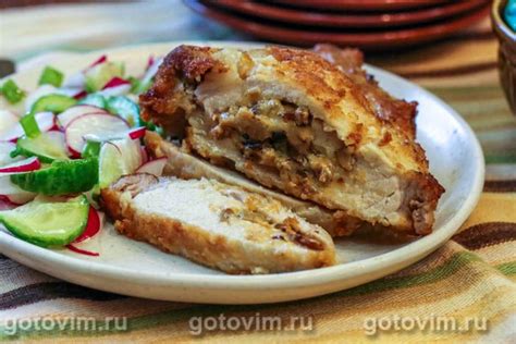 Свинина на косточке в панировке, фаршированная вешенками. Рецепт с фото