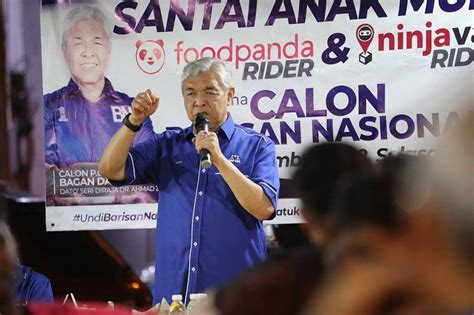 Muhyiddin Says Hes Gained Support To Be Msias 10th Pm Bn Denies