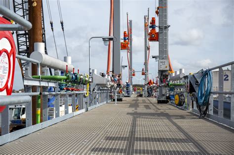 Jla Team Effort Delivering 6 Standalone Hose Loading Arms For Renewi J De Jonge