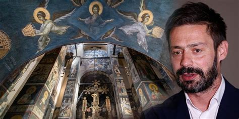 Foto Milan Vasić U Narodnoj Nošnji Došao Na Promociju Spota Glumac Puca Od Ponosa I Sreće