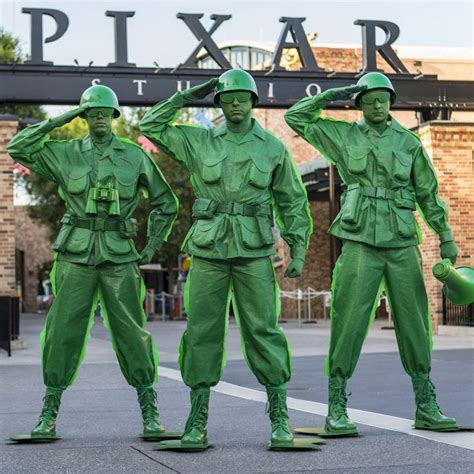 News Disney Announces New Detailsvideophotos For Toy Story Land