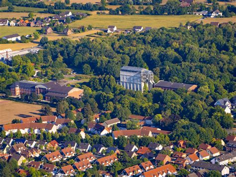 Luftbild vom Glaselefanten im Maximilianpark Hamm Foto & Bild ...