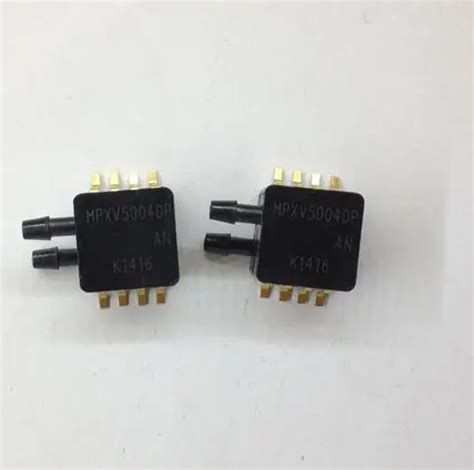 FREE SHIPPING 2pcs Lot Original MPXV5004DP SENSOR PRESSURE SMD 8 SOP 5004 MPXV5004 In Light