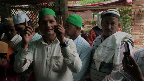 Hazrat Alhaj Sufi Mohammed Imran Hassan Shah Suhagan Miya Aaj Rang Hai