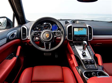 Porsche Cayenne Turbo 958 характеристики и цены фотографии и обзор