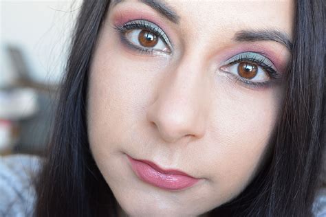 Maquillage Coloré Avec La Palette Chocolate Gold De Too Faced