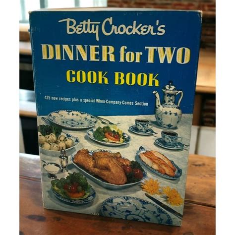 Kitchen Vintage Betty Crockers Dinner For Two Cookbook 1958 1st Ed