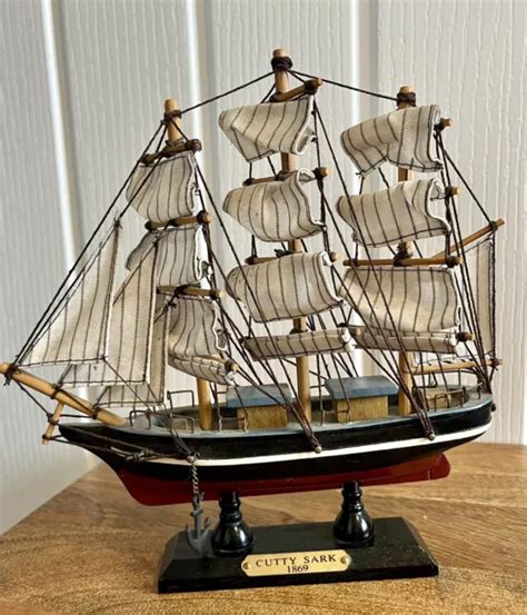 Vintage Replica Wooden Model Cutty Sark Clipper Ship Sailing Boat 1869