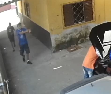 Criminosos armados roubam veículo de loja no Jardim Ismênia