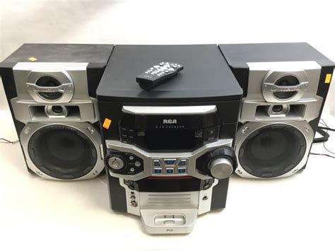 Lot Rca Compact Stereo System W Cd Player And Ipod Dock