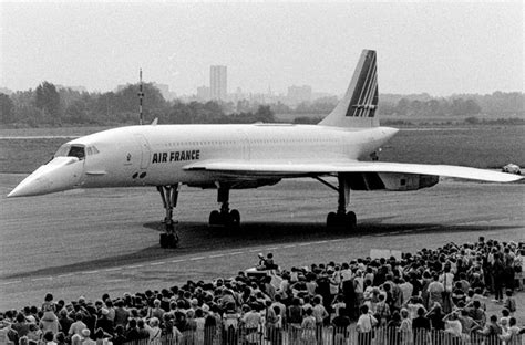 Ce Jour Où Le Mythique Concorde Sest Posé Sur Le Tarmac De Vichy