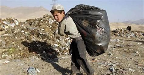 صندوق نجات کودکان بیش از یک سوم از کودکان افغان از زمان تسلط طالبان
