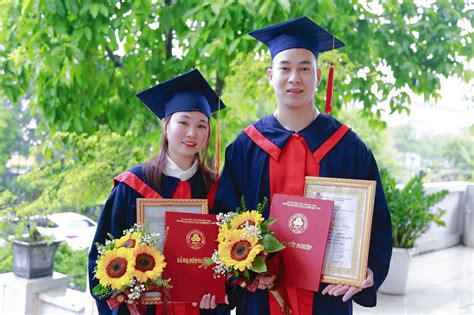 Bci Trao B Ng T T Nghi P Cho H N Sinh Vi N H Cao Ng