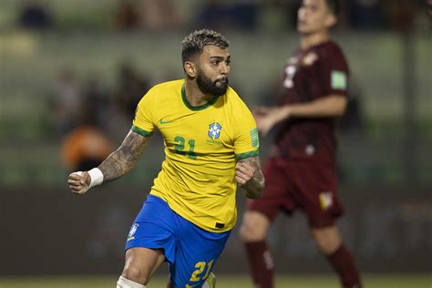 Brasil Joga Para O Gasto E Vence De Virada A Venezuela Raphinha Fez A