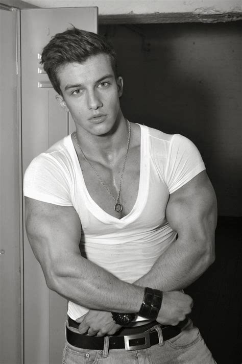 Daily Bodybuilding Motivation 18 Year Old German Bodybuilder Tim Gabel
