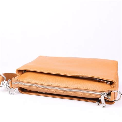 Kvalitní Crossbody Kožené Kabelky Z Itálie Camel Menzola Emotyscz