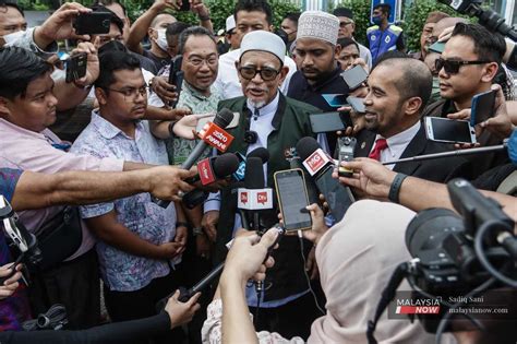 Cops To Investigate Hadi Over Remarks On Toppling Govt Malaysianow