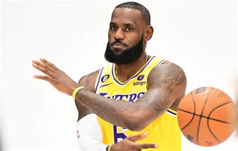 湖人負木狼5連敗 Lbj平最差開局