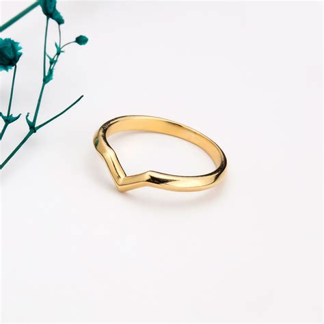 14k Solid Gold Curved Wedding Band Ring Plain Gold Stacking Etsy