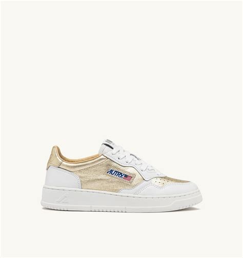 Autry Sneakers Medalist Low Aus Leder In Weiss Und Metallic Platin