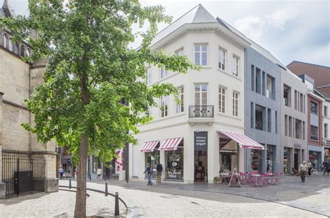 08012 Markt Hasselt Ped Architecten