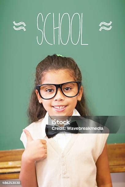 Photo Libre De Droit De Élève De Lécole Avec Mignon Habillé Comme