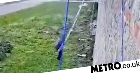 Watch Murderous Mafia Boss Breaks Out Of High Security Prison Using