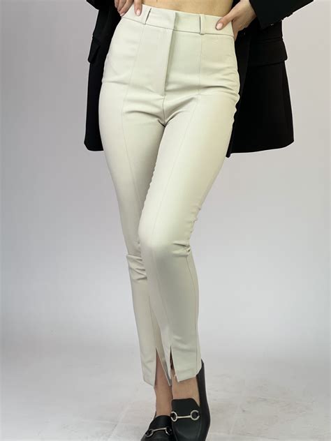 Брюки Karol 3530 L бежевый (2000000074788) от продавца: FEMFASHION – в ...