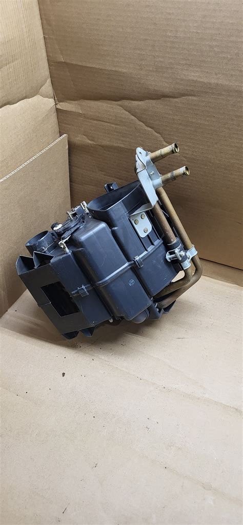 1981 1985 Mazda Rx7 Fb Header Core Under Dash Assembly Knownmotors