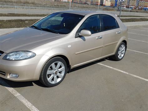 Литые 16-е диски и шины Dunlop 215/45/16 — Chevrolet Lacetti 5D, 1,6 л ...