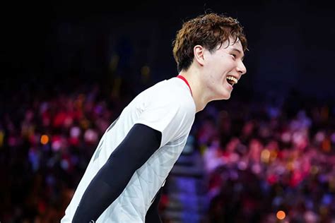 バレー高橋藍が発した一言に韓国選手が頭真っ白 受けた粋な気遣いを紹介「日本語で」 The Answer