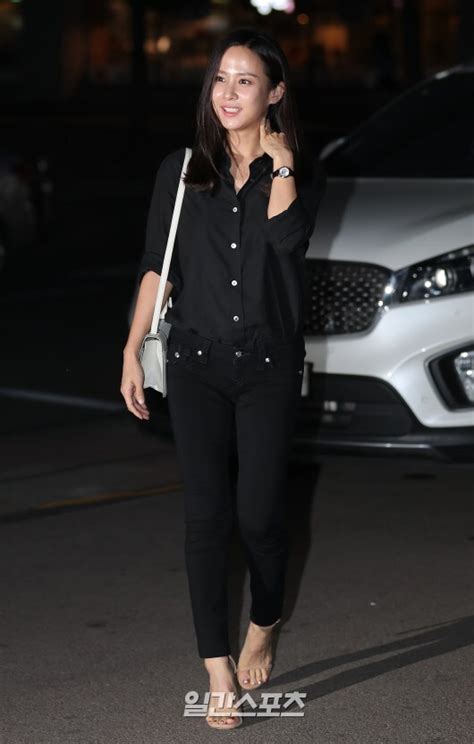 포토 조여정 연일 리즈 갱신