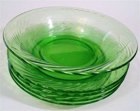 Vintage Pyrex Festiva Swirl Green 4 Salad Dessert Plates Etsy