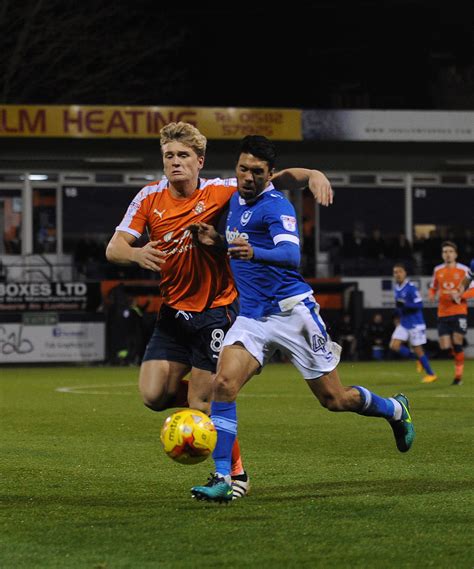 Cameron Mcgeehan Hatters Heritage A History Of Luton Town Fc